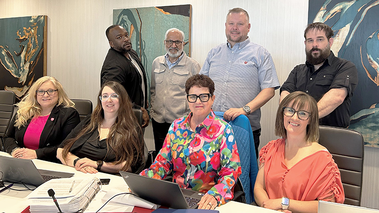 Unifor2002 - Paladin District 266: Update from your Bargaining Committee